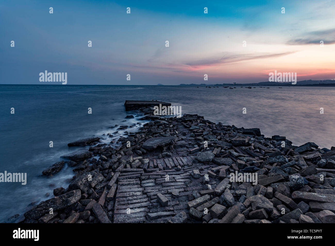 Little wharf at Cape Town Stock Photo - Alamy