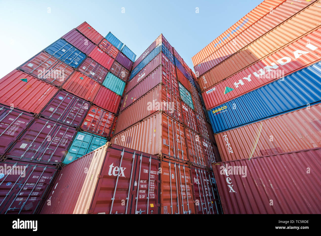 Construction site container free hi-res stock photography and images ...