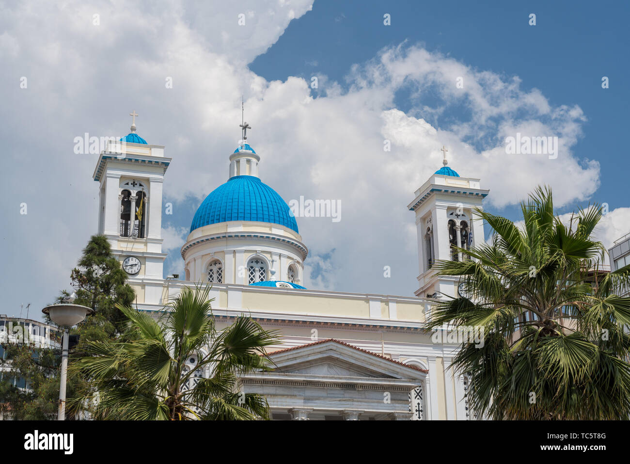 Piraeus greece hi-res stock photography and images - Alamy