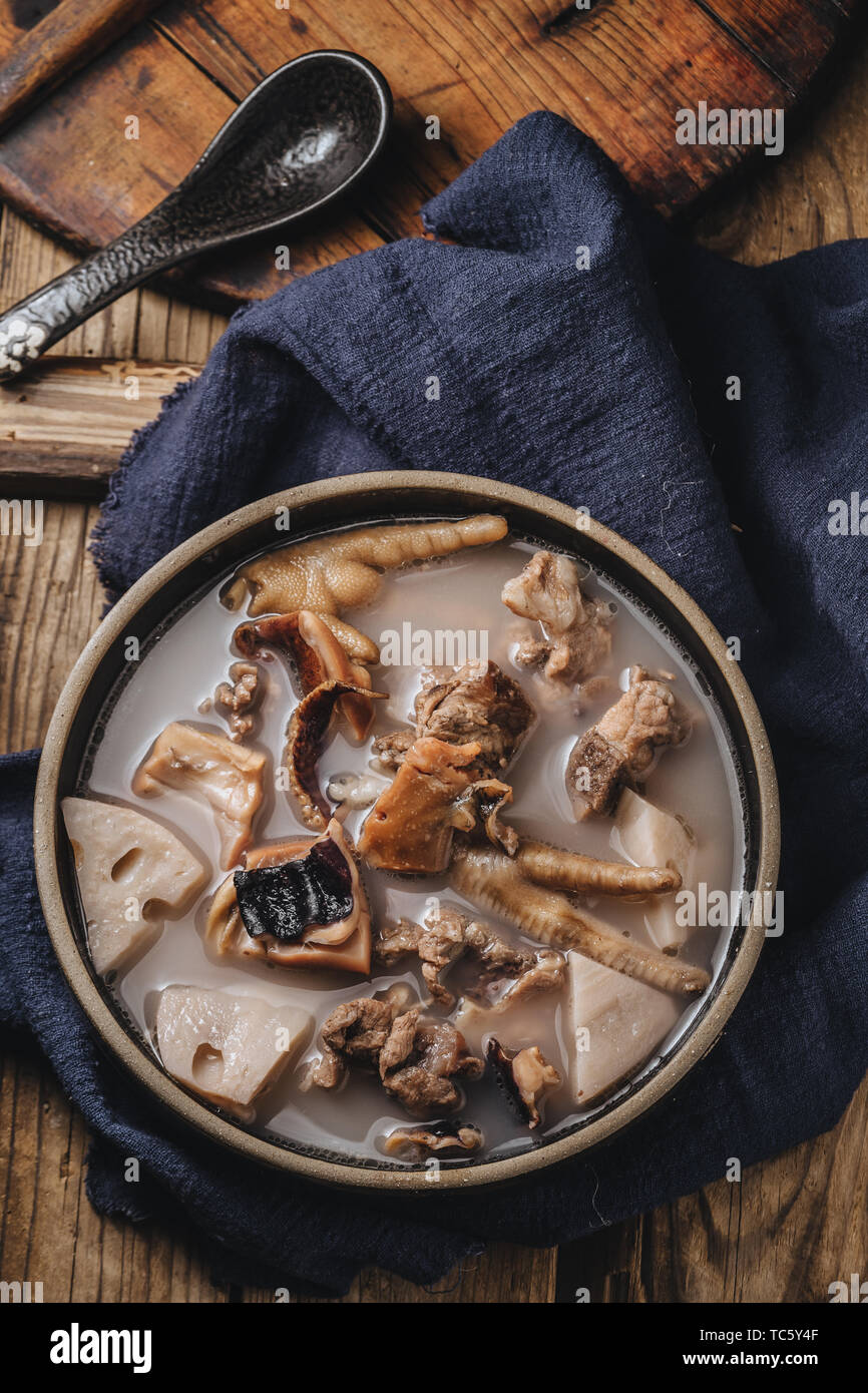 Cuttlefish lotus root rib soup Stock Photo - Alamy