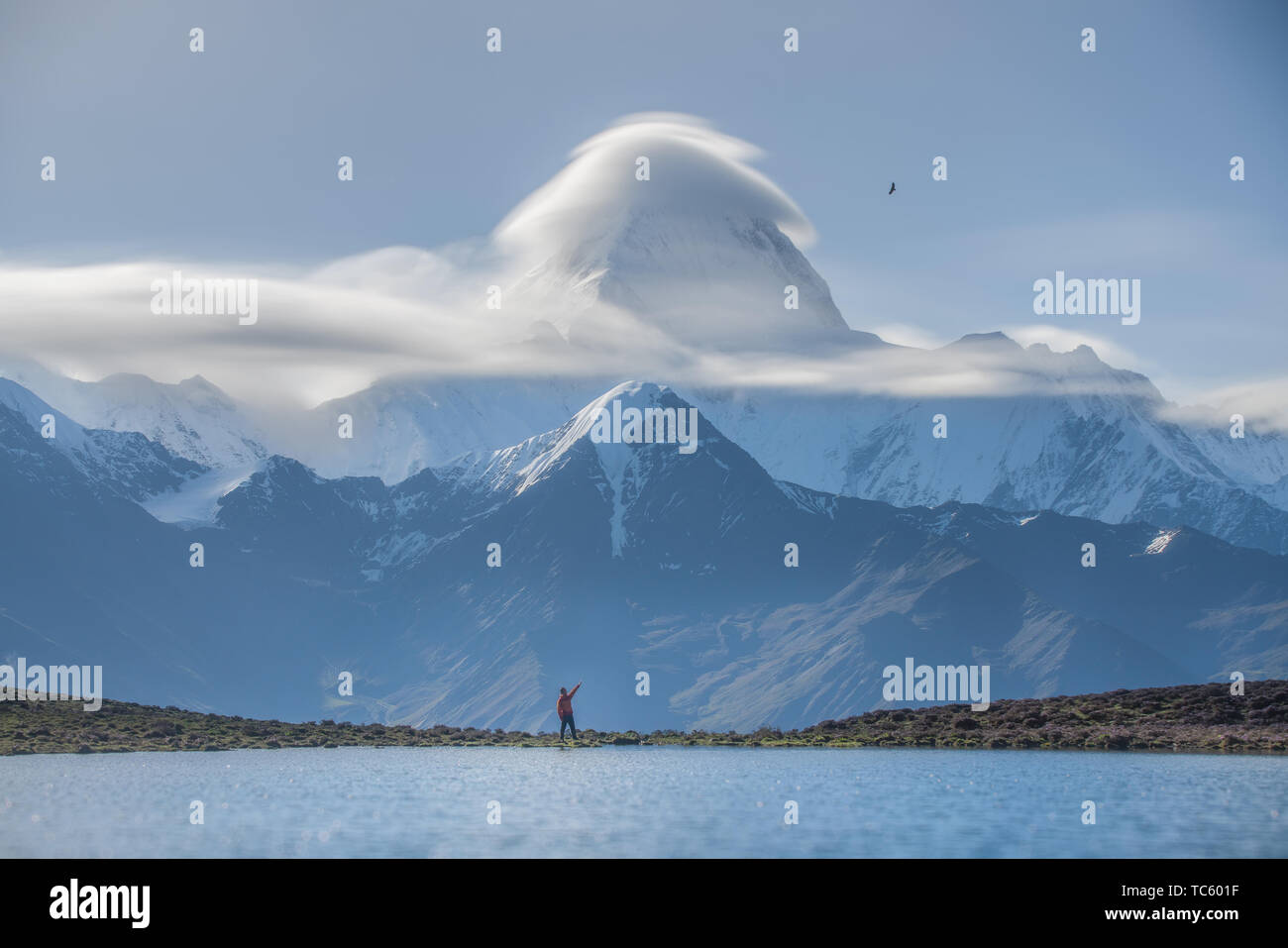 Chengdu snow mountains hi-res stock photography and images - Alamy