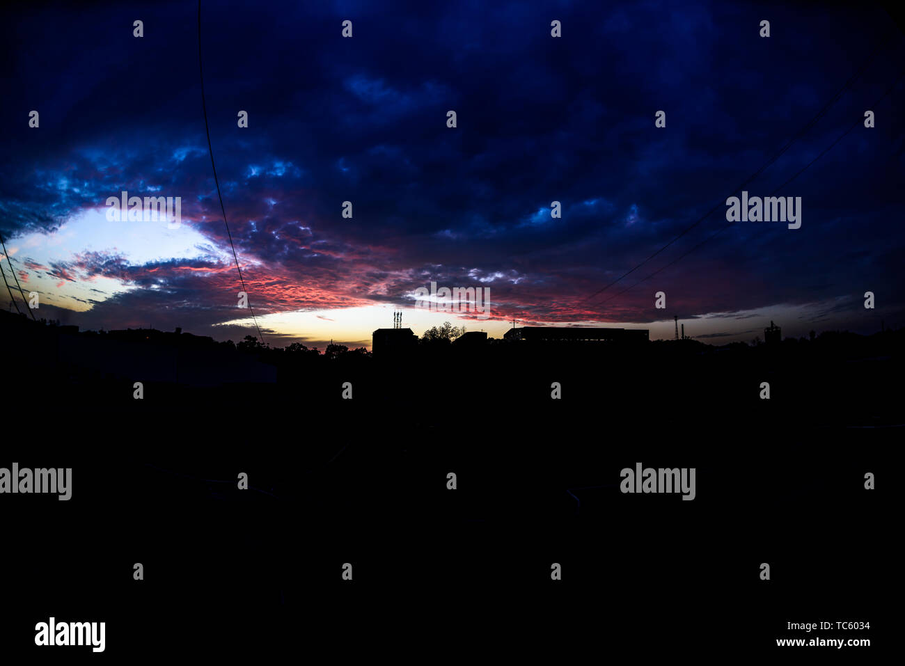 Sunset and sunset night backstage hi-res stock photography and images ...