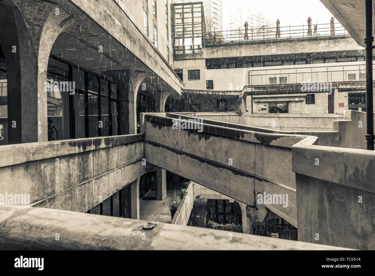 Shanghai 1933 hi-res stock photography and images - Alamy