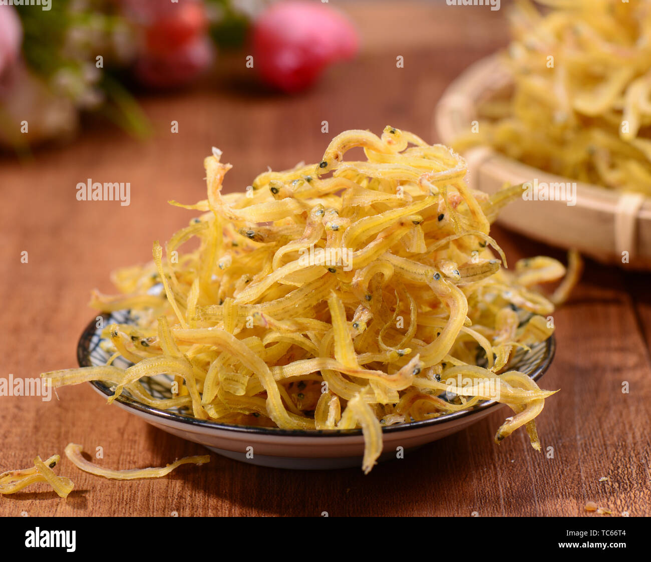 Seafood, dry goods, silverfish Stock Photo - Alamy