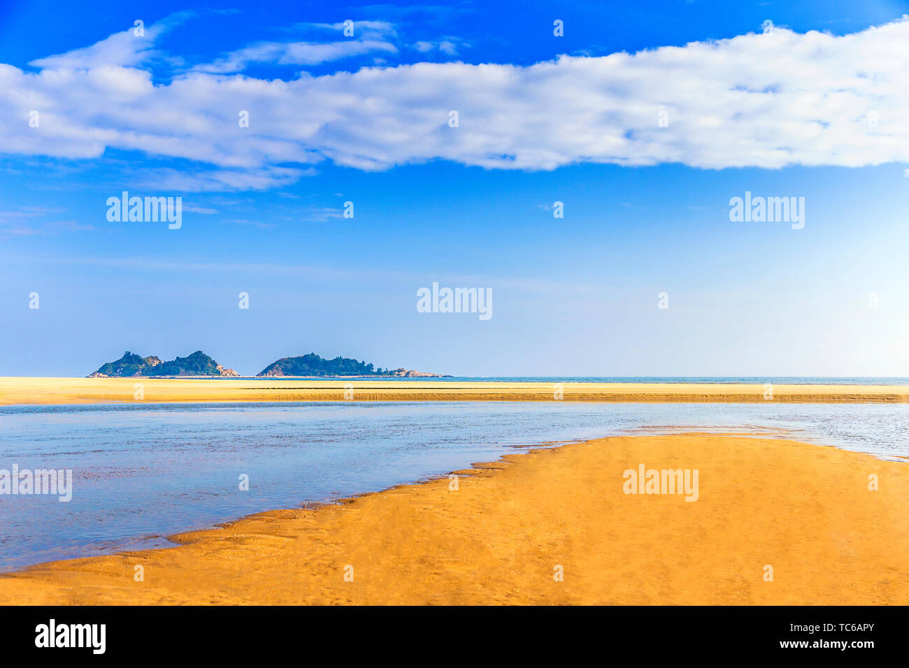 Natural scenery of the beach Stock Photo - Alamy