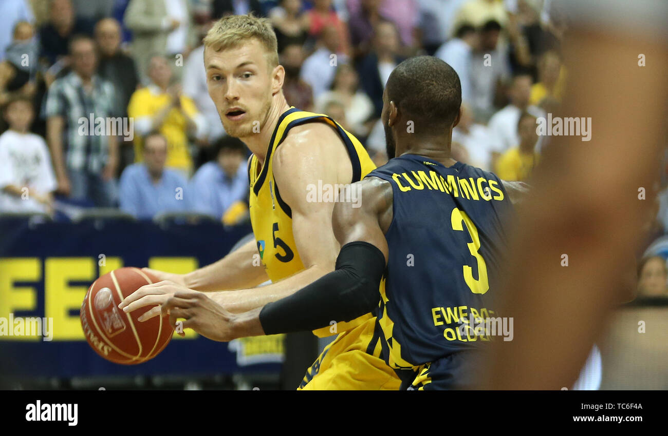 Niels william hi-res stock photography and images - Alamy