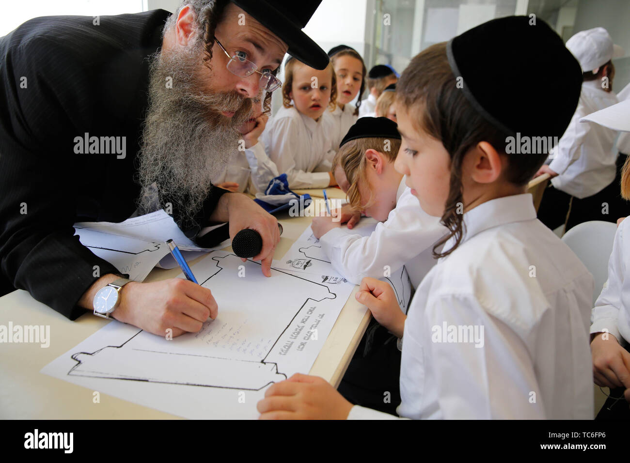 Rehovot, Israel. 5th June, 2019. Ultra-Orthodox Jewish children take ...