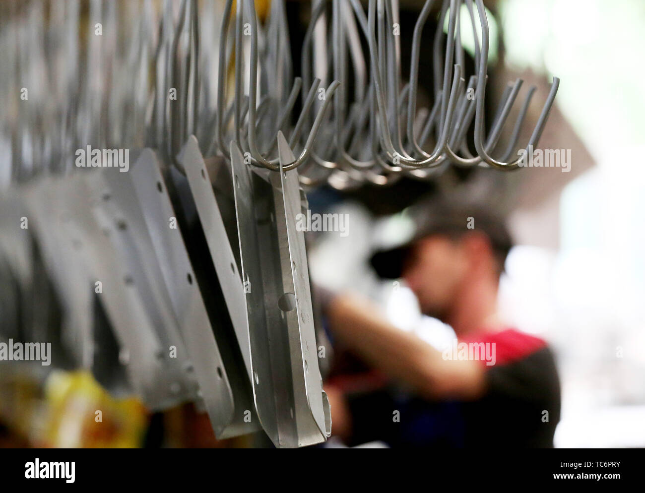 Galvanizing shop hi-res stock photography and images - Alamy
