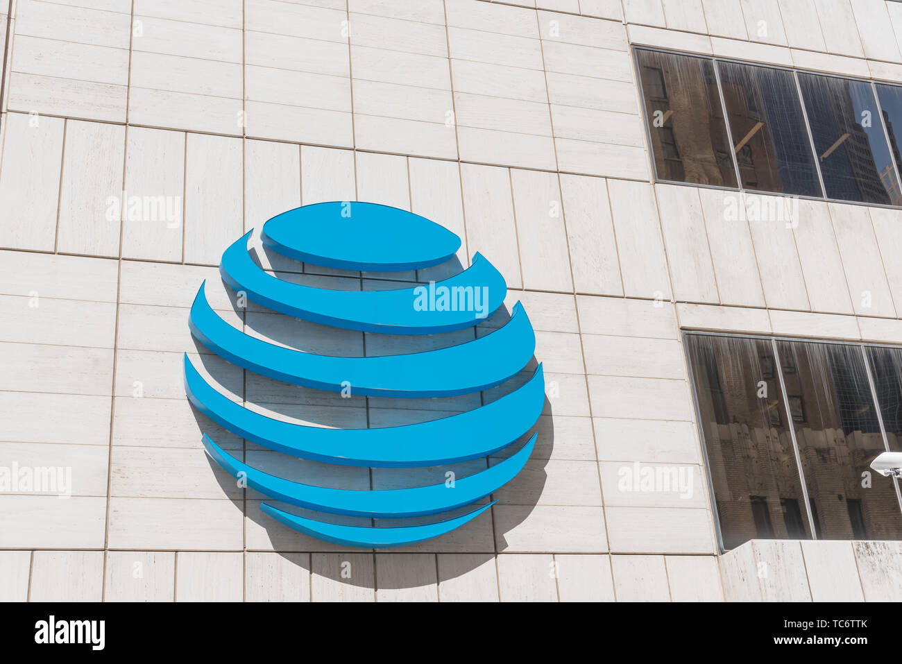 Att corporation building hi-res stock photography and images - Alamy