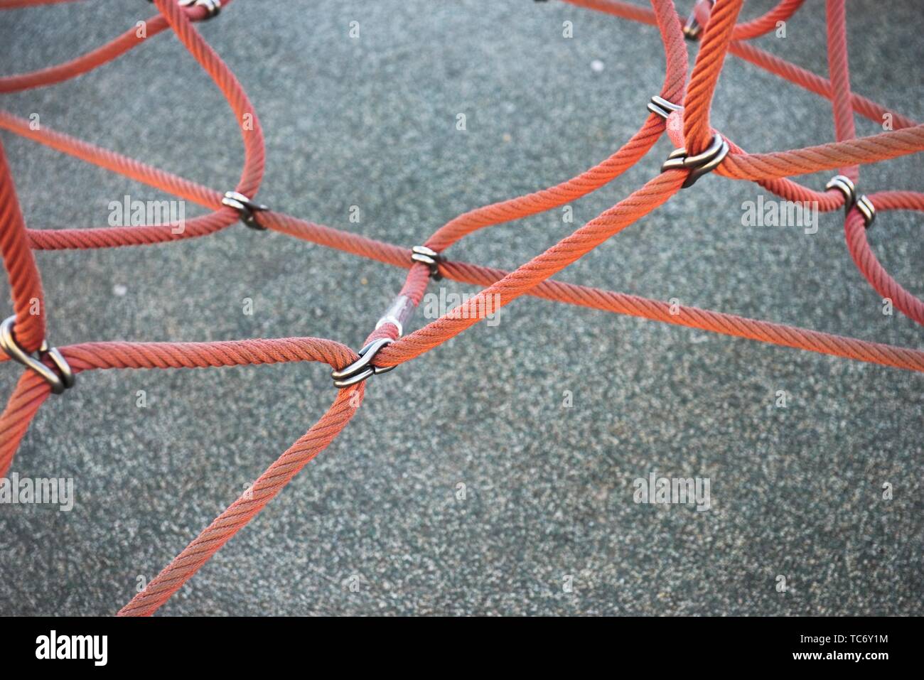 Red ship ropes connected by reef knot Stock Photo - Alamy