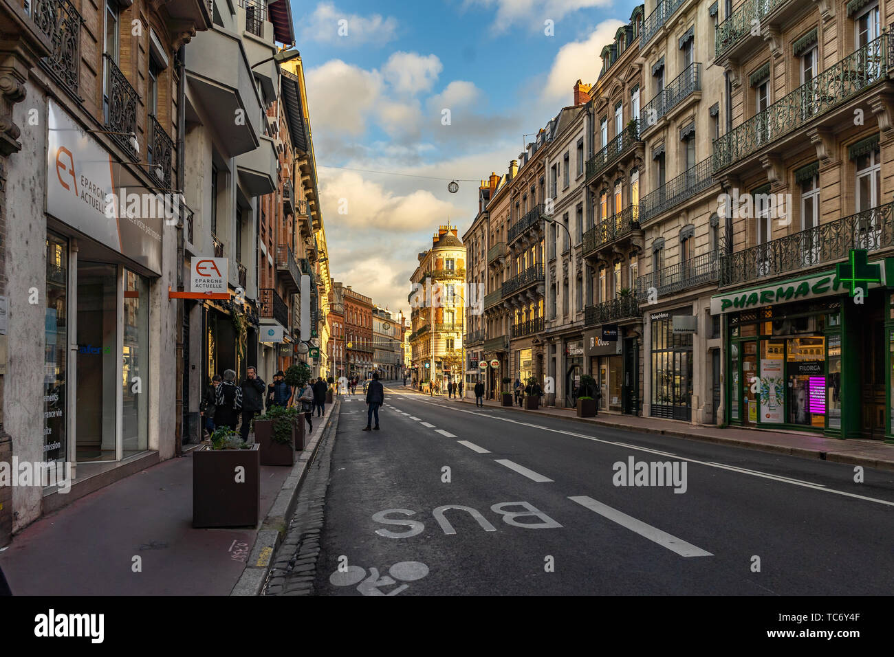 The rue de metz toulouse hi-res stock photography and images - Alamy