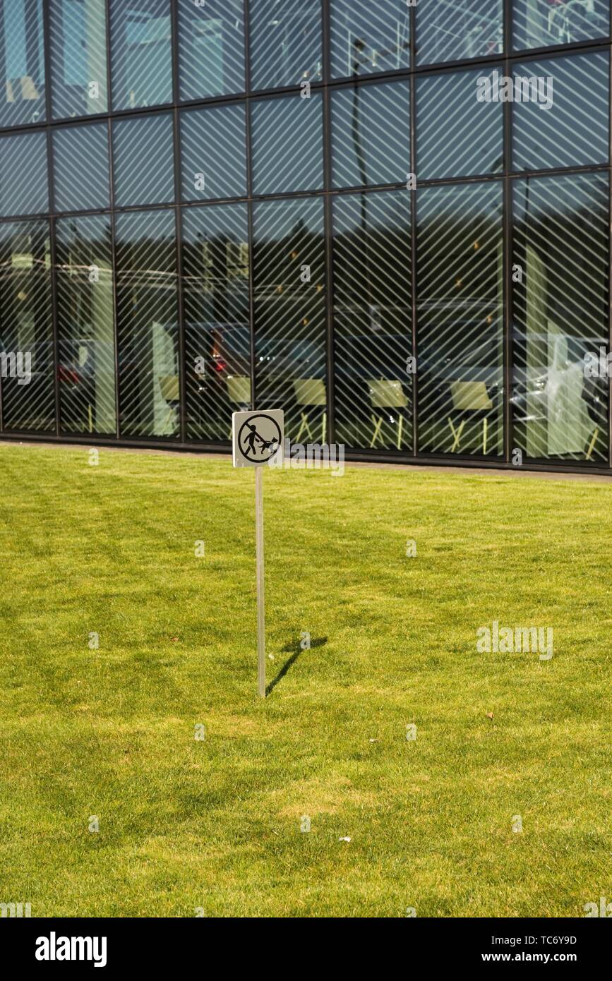 Shield dogs forbidden Prohibition sign for dogs only Stock Photo - Alamy