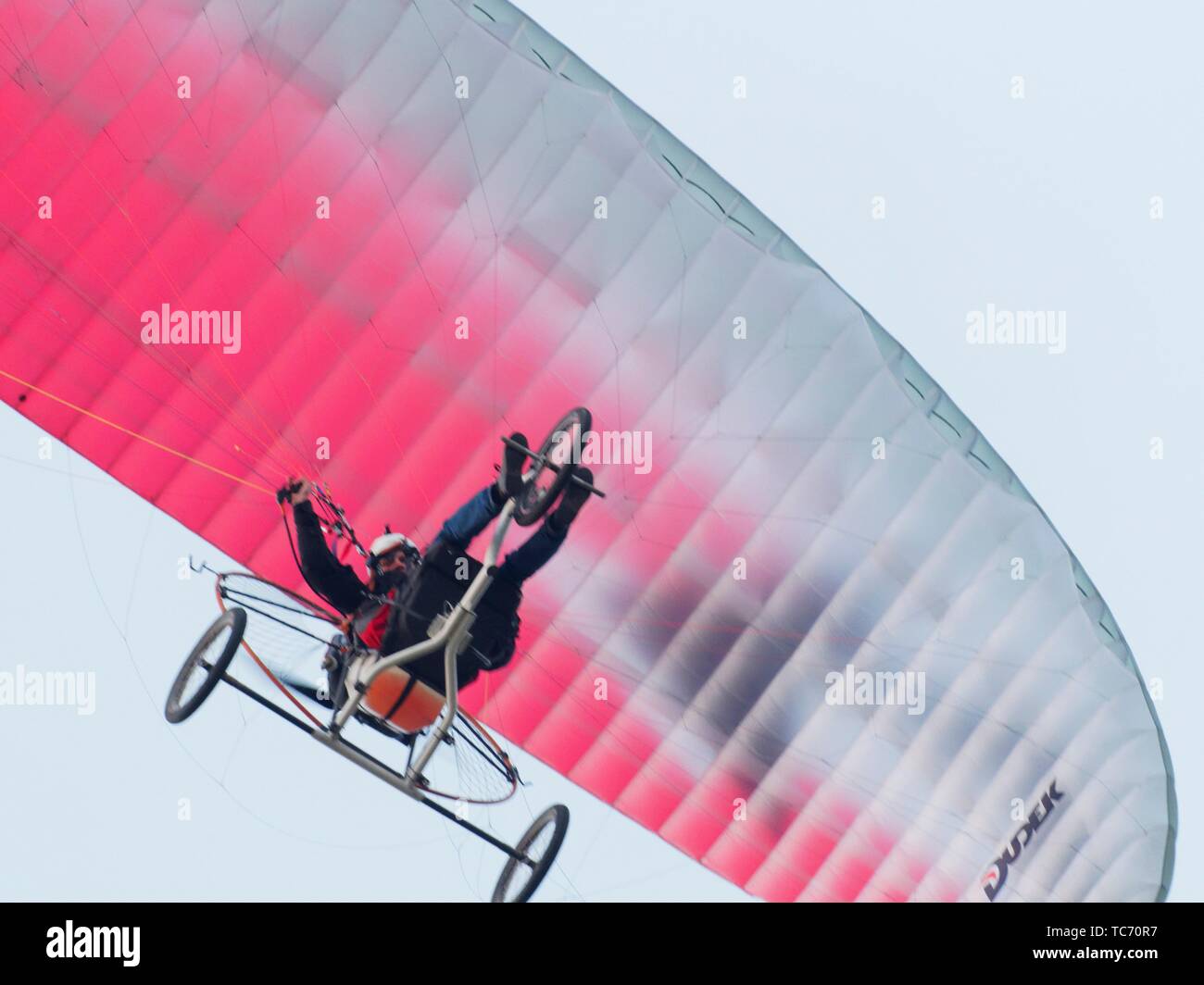 Motorized flight hi-res stock photography and images - Alamy