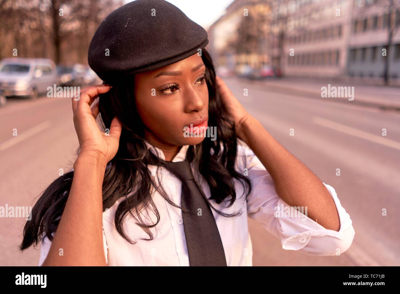 Angolan fashion hi-res stock photography and images - Alamy