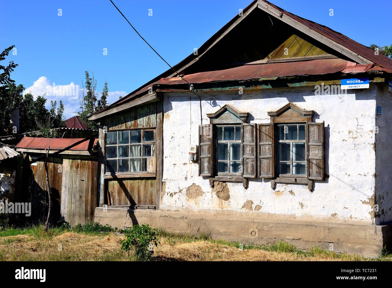 Rustic house in Karakol, Kyrgyzstan Stock Photo - Alamy