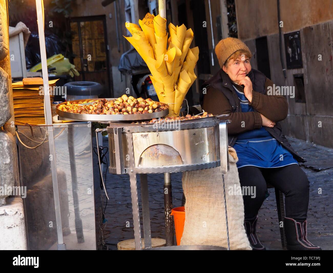 Chestnut Vendor High Resolution Stock Photography and Images - Alamy