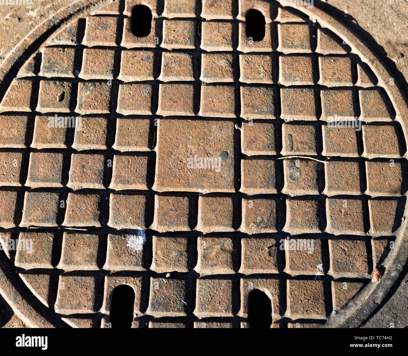 Culvert lid hi-res stock photography and images - Alamy