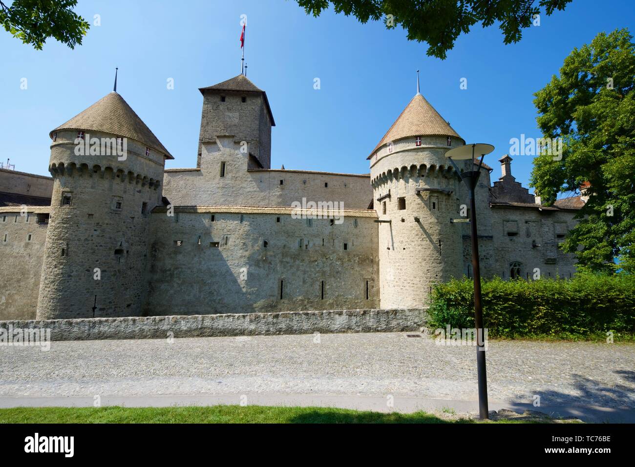 Fort de chillon hi-res stock photography and images - Alamy
