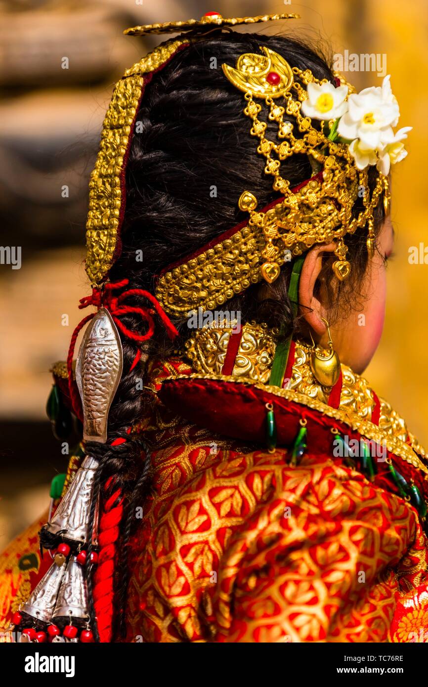 Girls In Traditional Nepali Dress High Resolution Stock Photography and ...