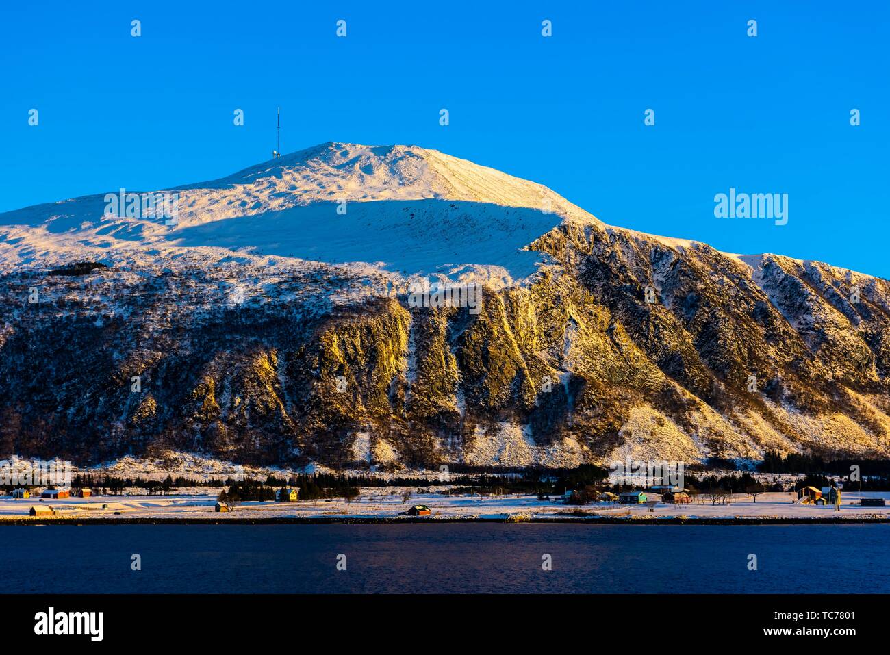 Molde norway winter High Resolution Stock Photography and Images - Alamy