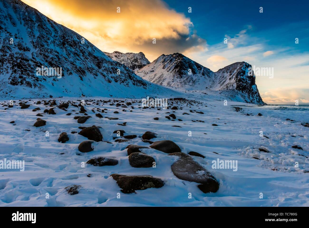 Unstad High Resolution Stock Photography and Images - Alamy