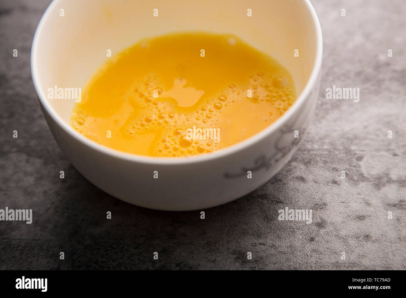 Egg liquid hi-res stock photography and images - Alamy