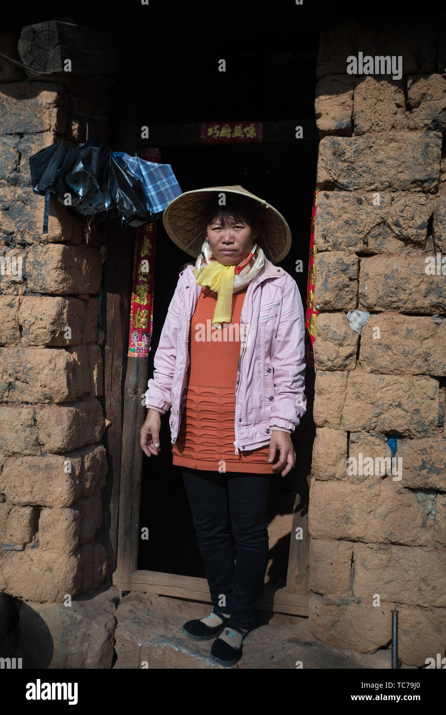 Old house street Stock Photo - Alamy