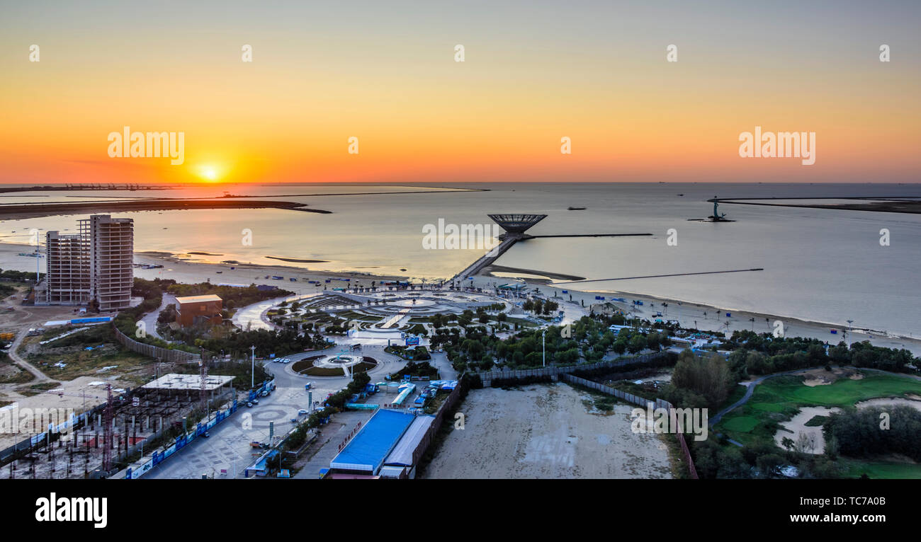 mountain sea square Stock Photo - Alamy