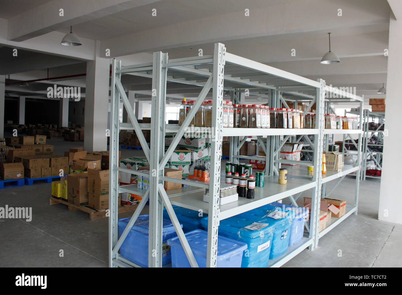 Warehouses and factories materials hi-res stock photography and images ...