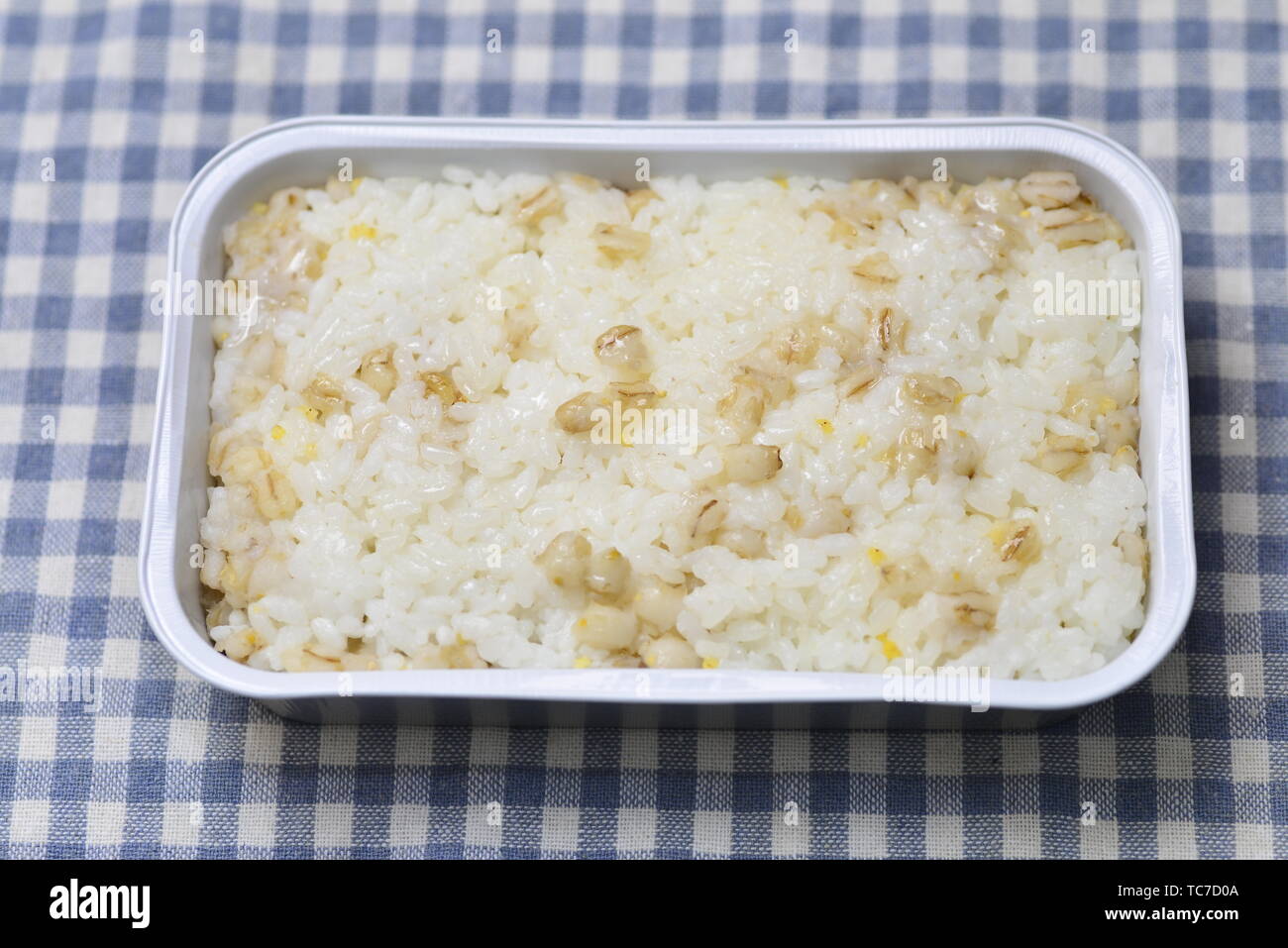 High speed rail meals hi-res stock photography and images - Alamy