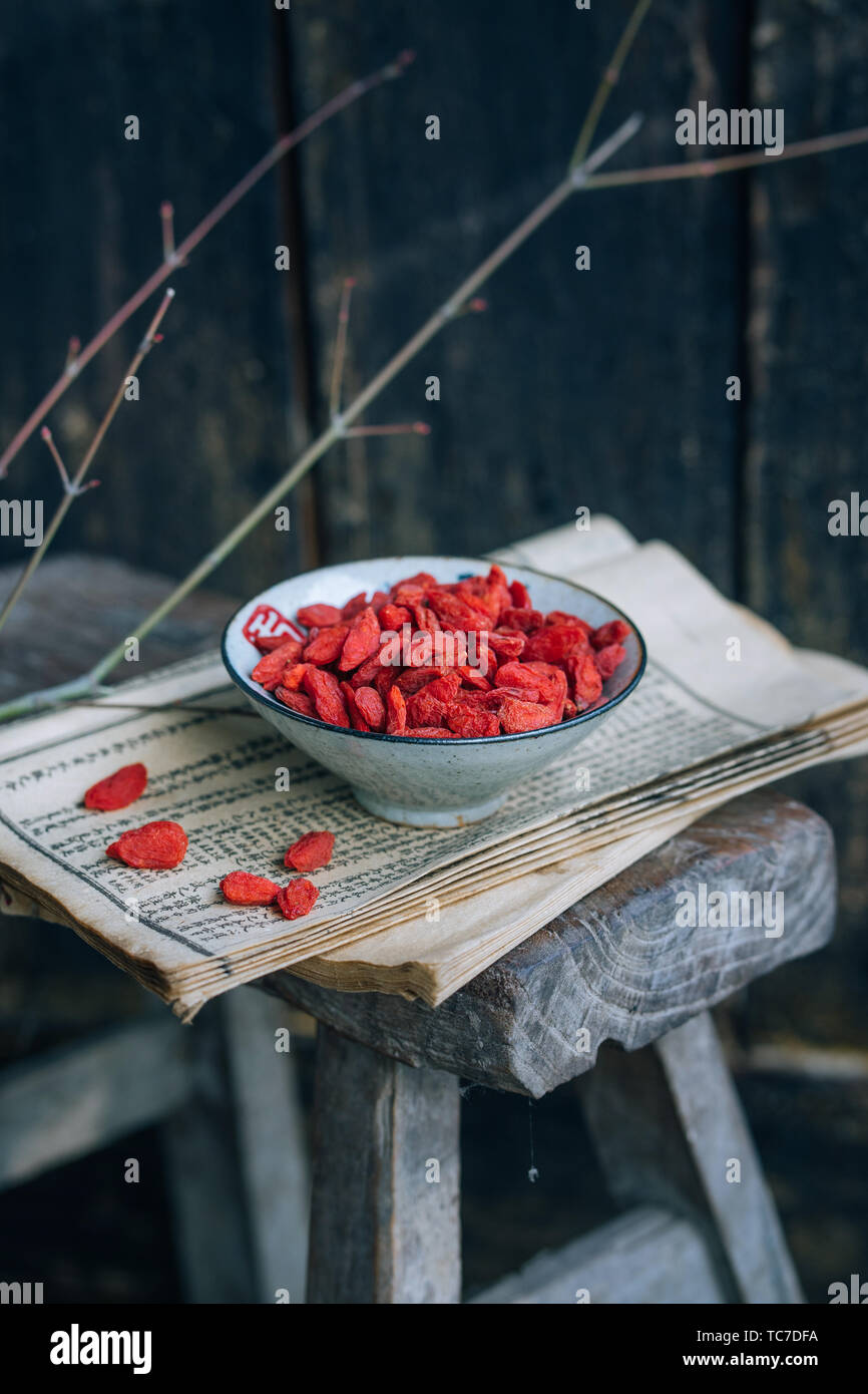 Chinese wolfberry material Stock Photo - Alamy