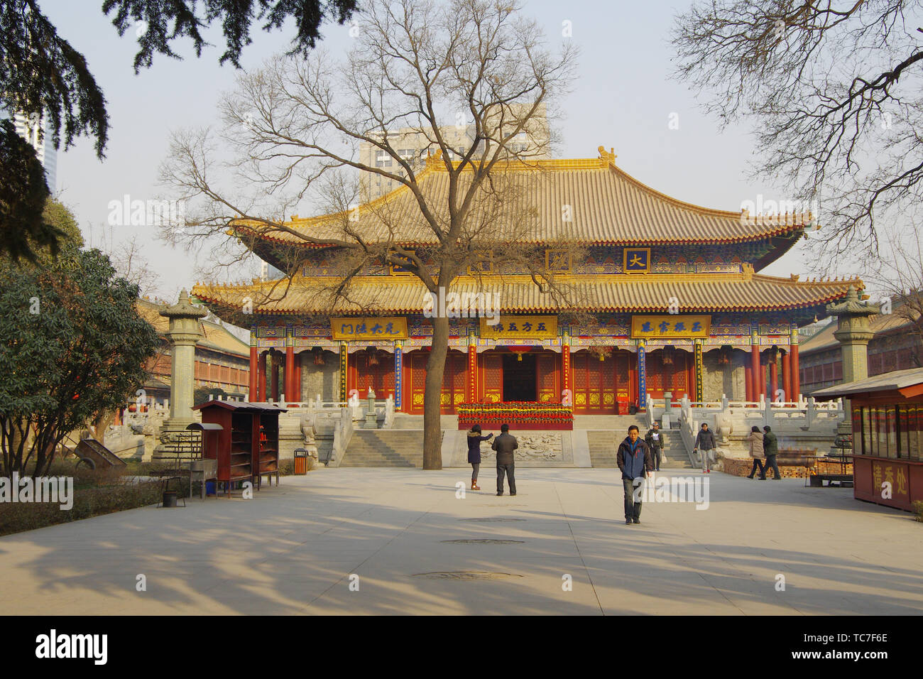 Daxingshan temple hi-res stock photography and images - Alamy