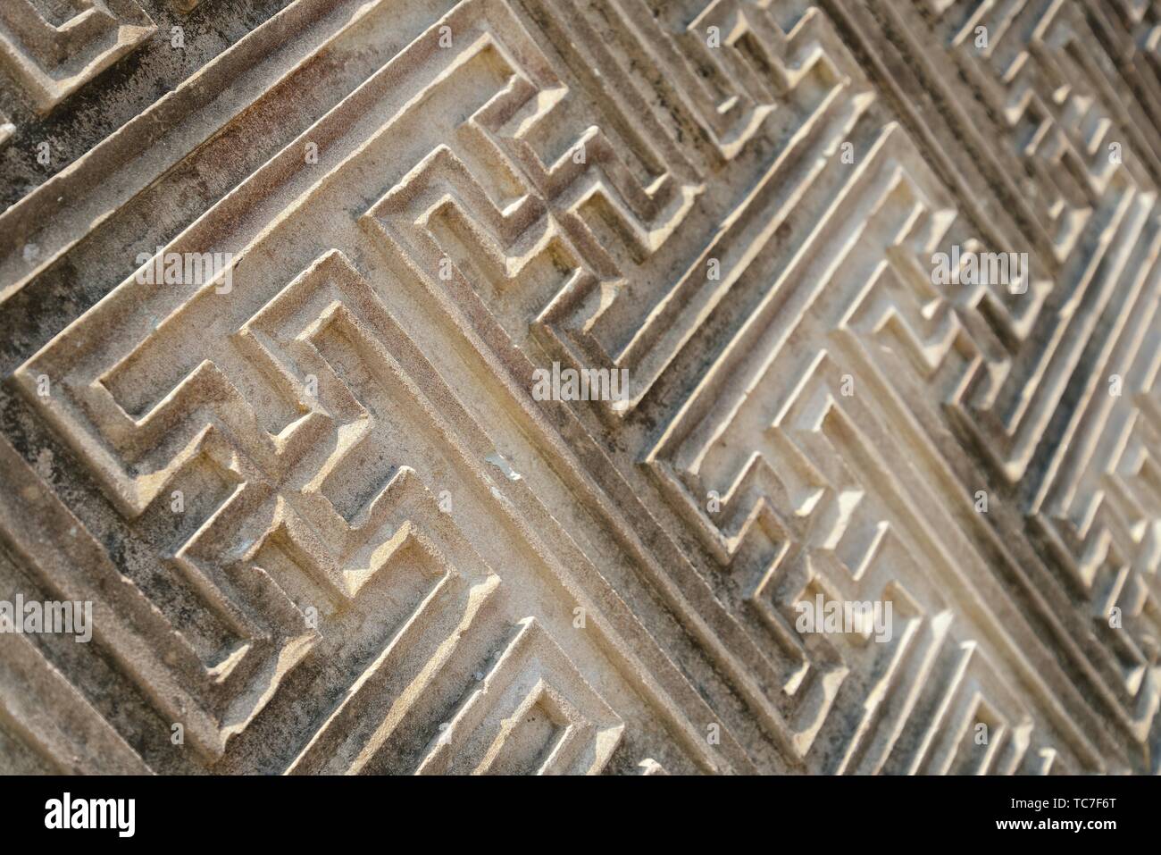 Chinese traditional pattern carving pattern Stock Photo - Alamy
