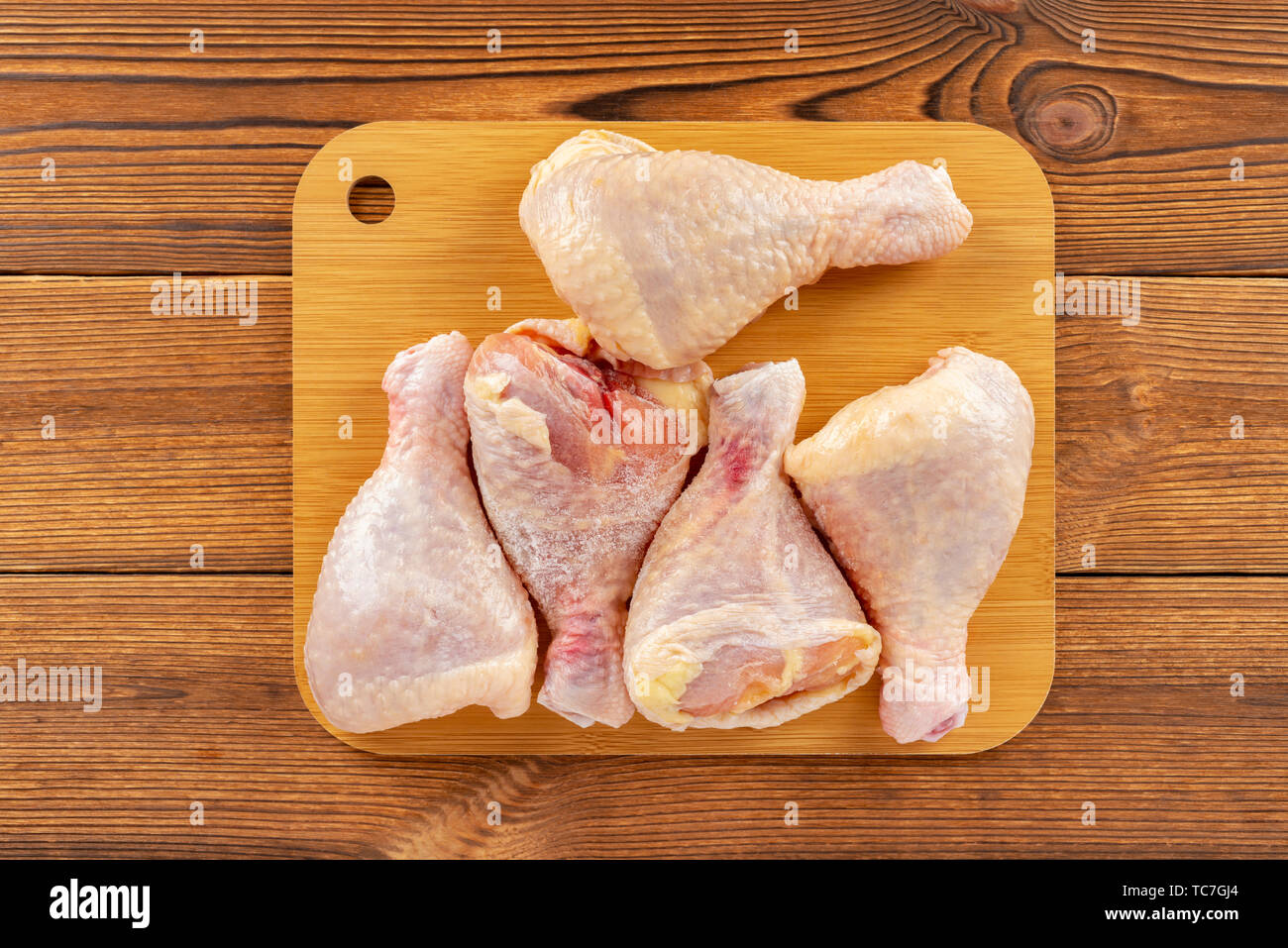 Five Chicken Legs High Resolution Stock Photography and Images - Alamy