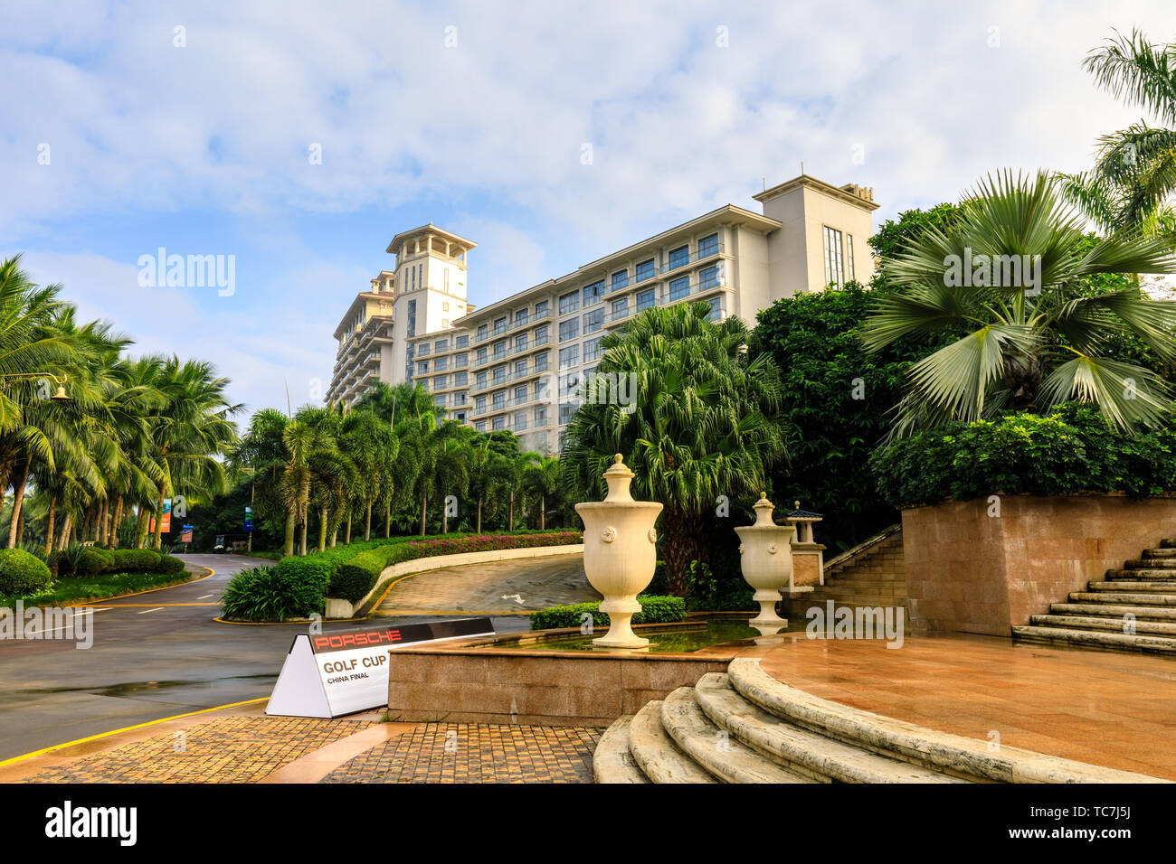 Guanlan lake resort area hi-res stock photography and images - Alamy