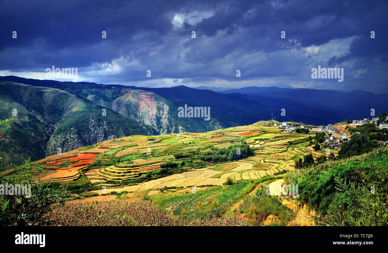 Dongchuan red land landscape, yunnan hi-res stock photography and ...