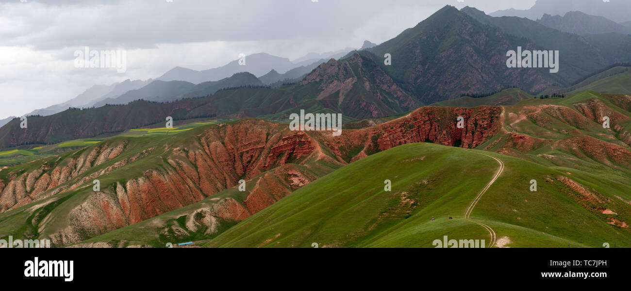 Scenic Map of Zhuoer Mountain, Qilian County, Qinghai Province Stock ...