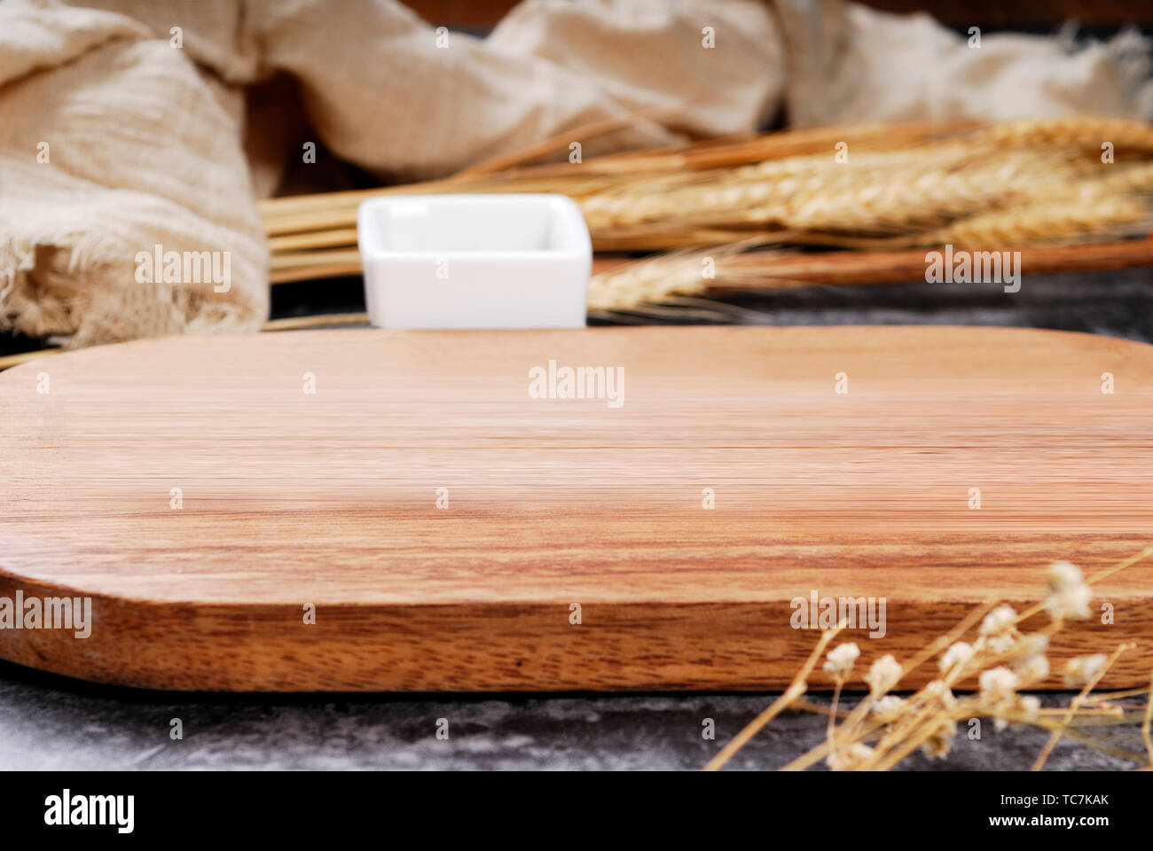 Photographing chopping board background Stock Photo - Alamy