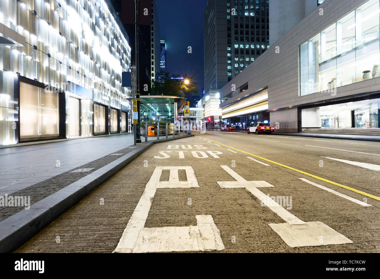 Modern street and photography at night Stock Photo - Alamy