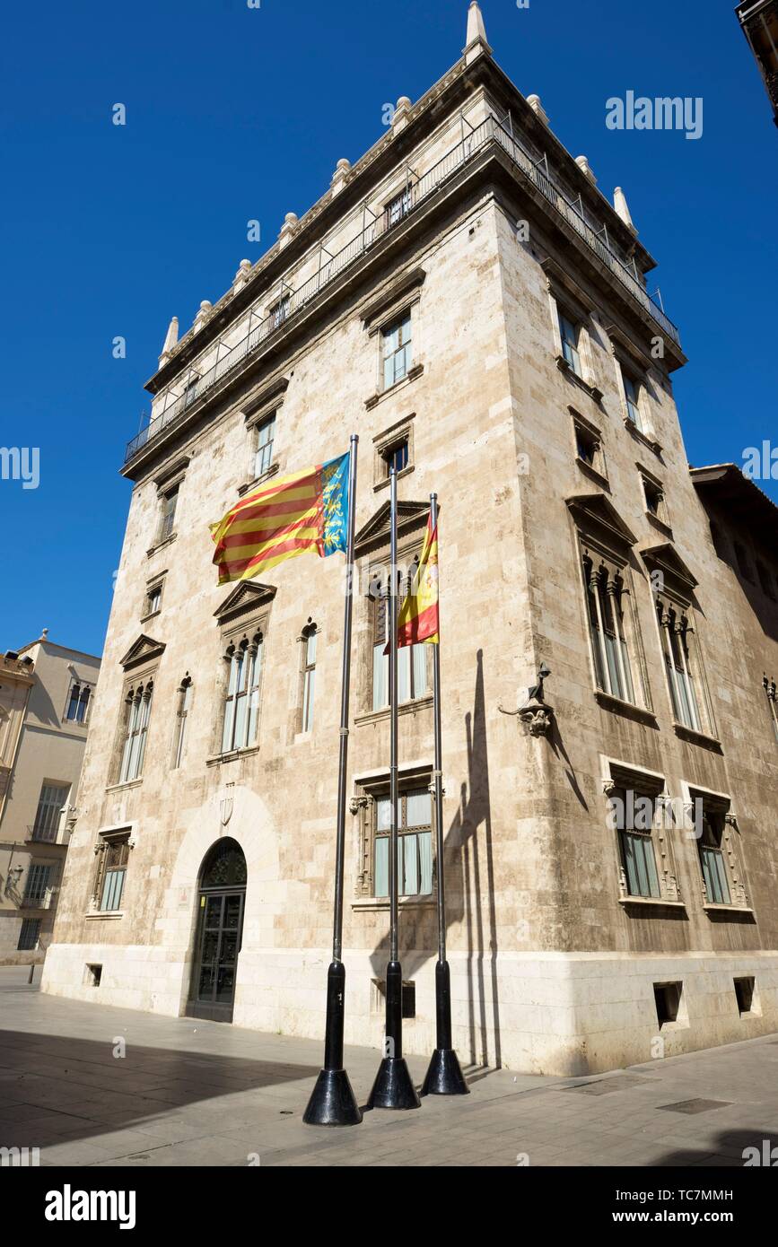 Manises square hi-res stock photography and images - Alamy