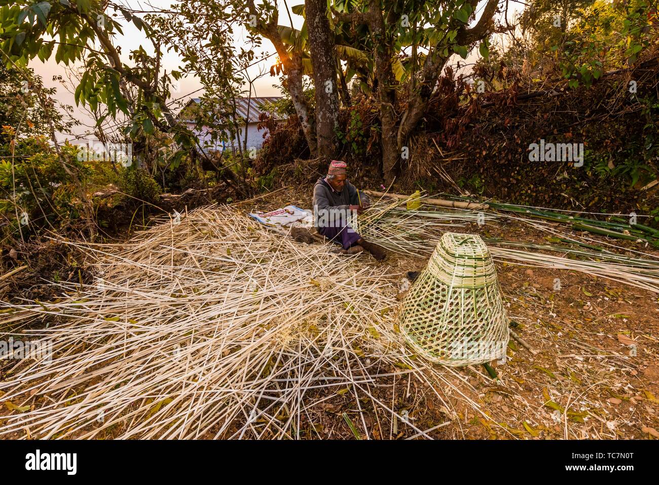 Bamboo Basket Weaving Asia High Resolution Stock Photography and Images ...