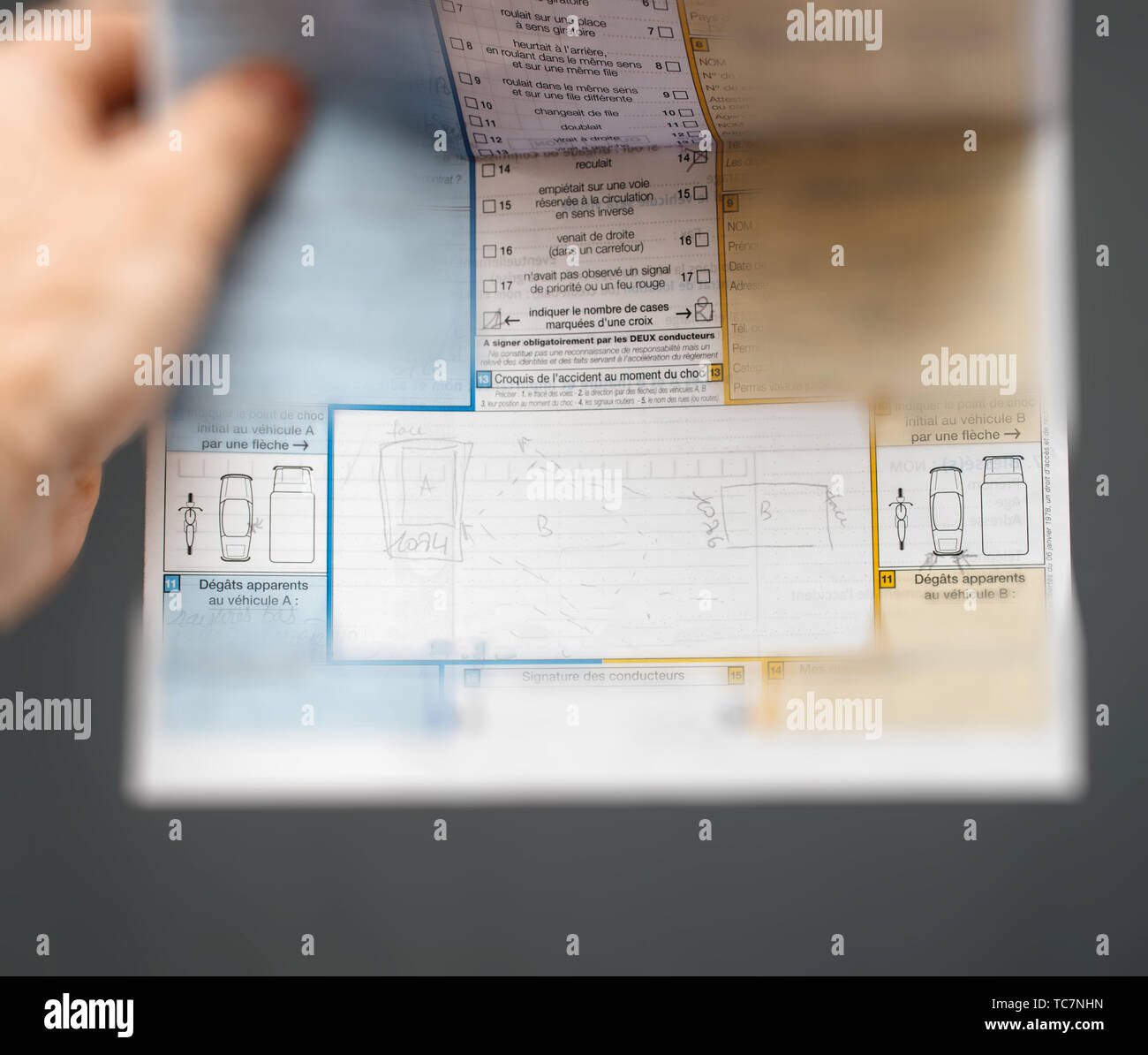 Constat amiable hi-res stock photography and images - Alamy