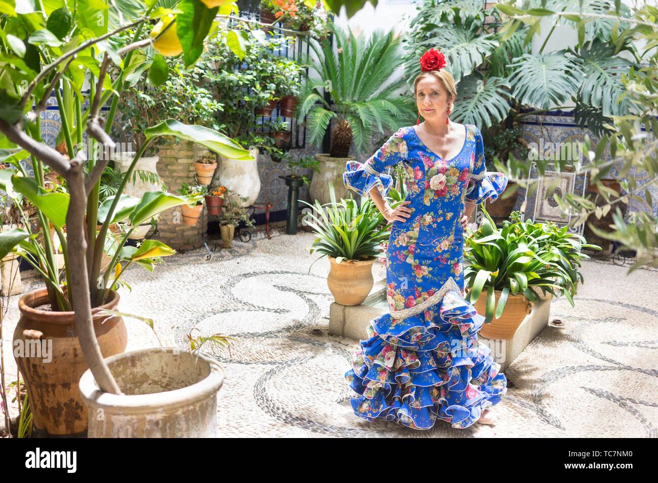 Spain andalusian traditional dress hi-res stock photography and images ...