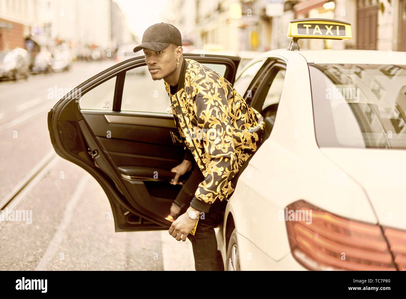 Famous Male Celebrity High Resolution Stock Photography and Images - Alamy