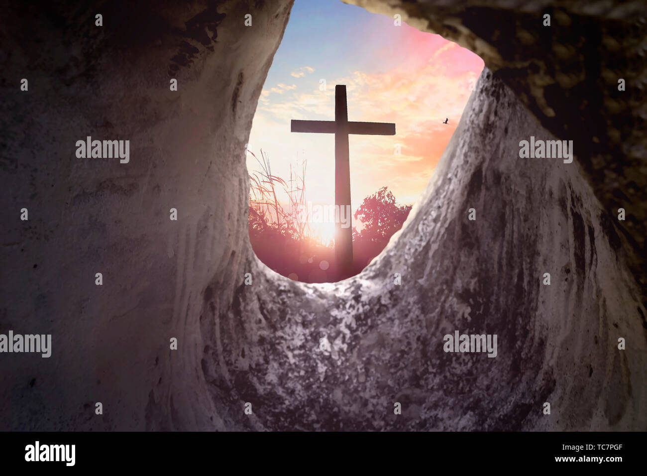 Resurrection concept: Empty tomb of Christ Jesus Stock Photo - Alamy