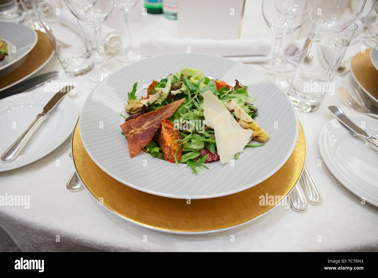 Expensive appetizer hi-res stock photography and images - Alamy
