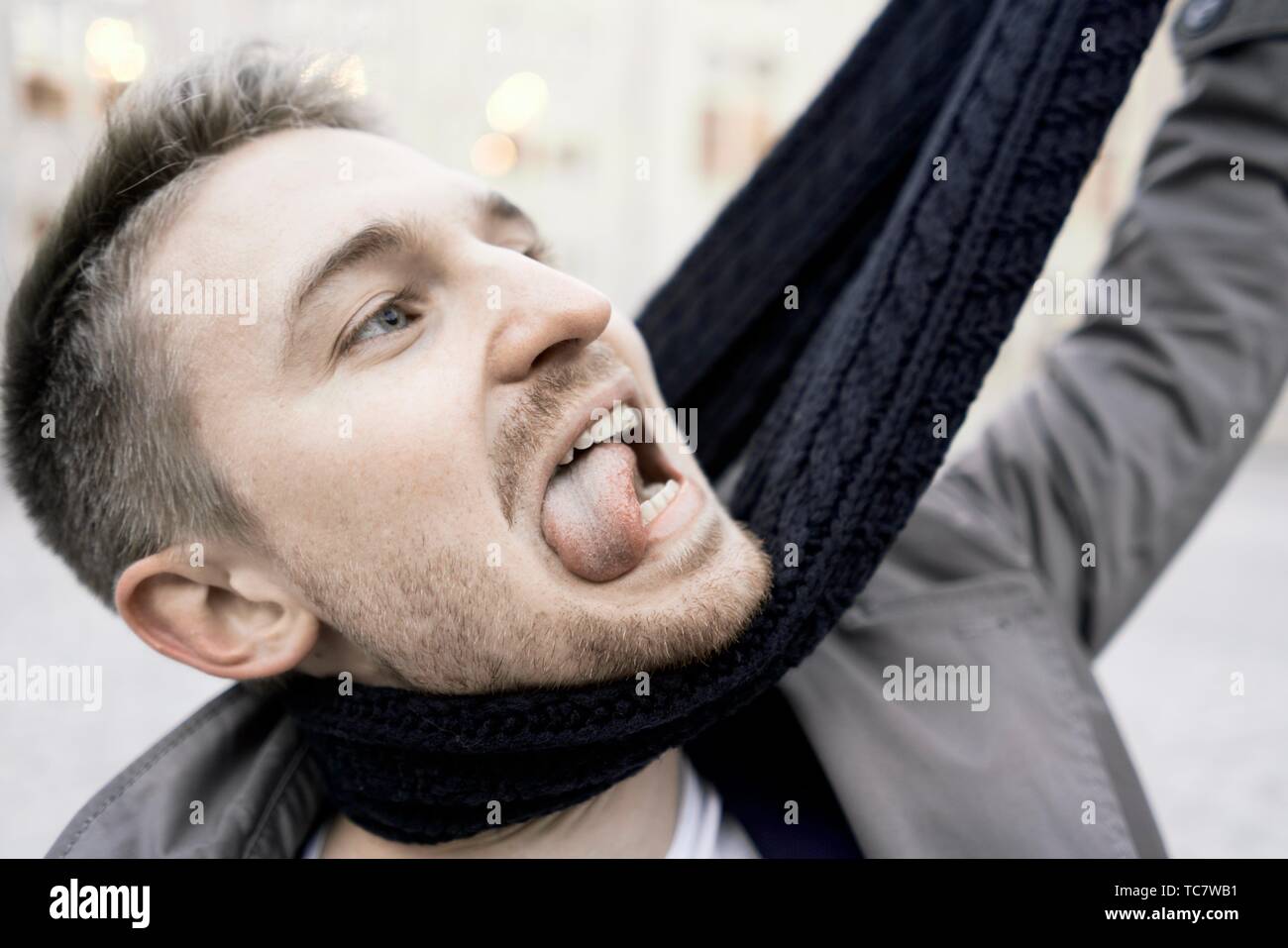The punishment of strangling hi-res stock photography and images - Alamy