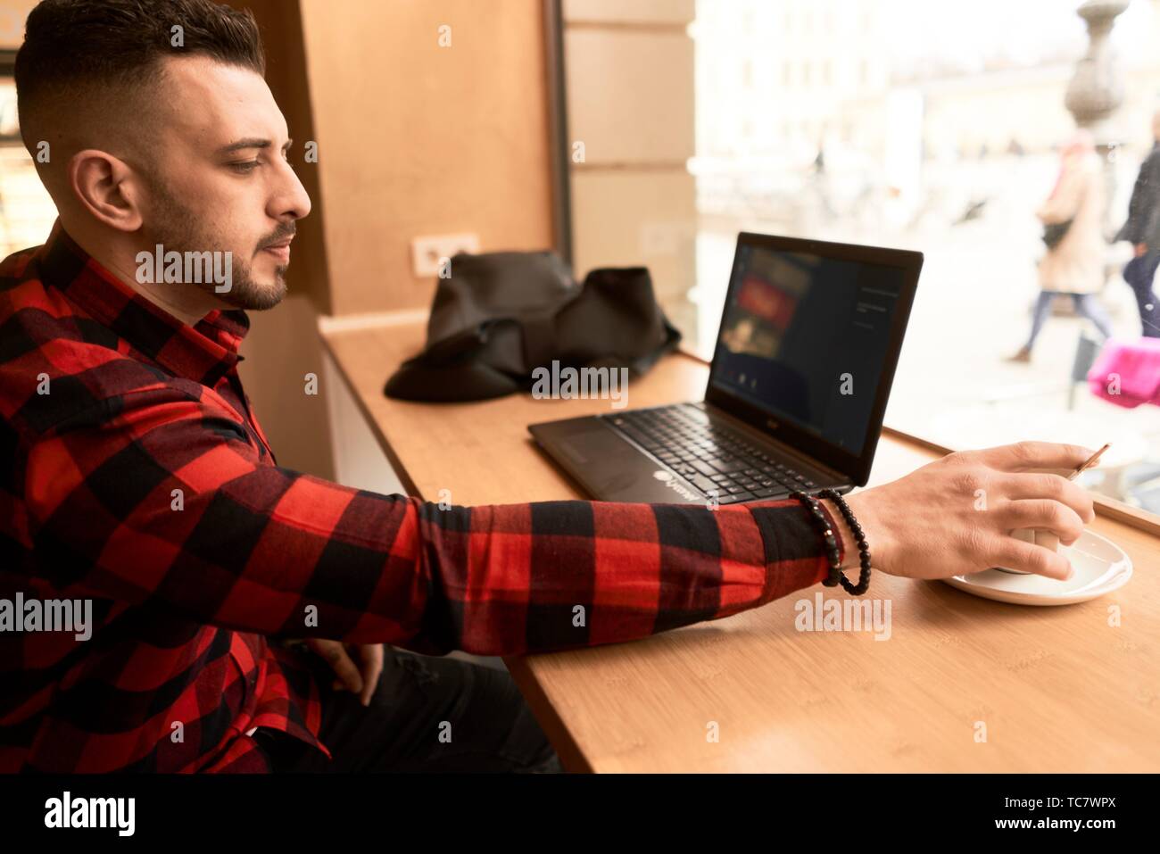 Person of greek descent hi-res stock photography and images - Alamy