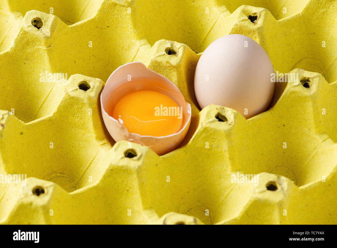 Boxed eggs hi-res stock photography and images - Alamy