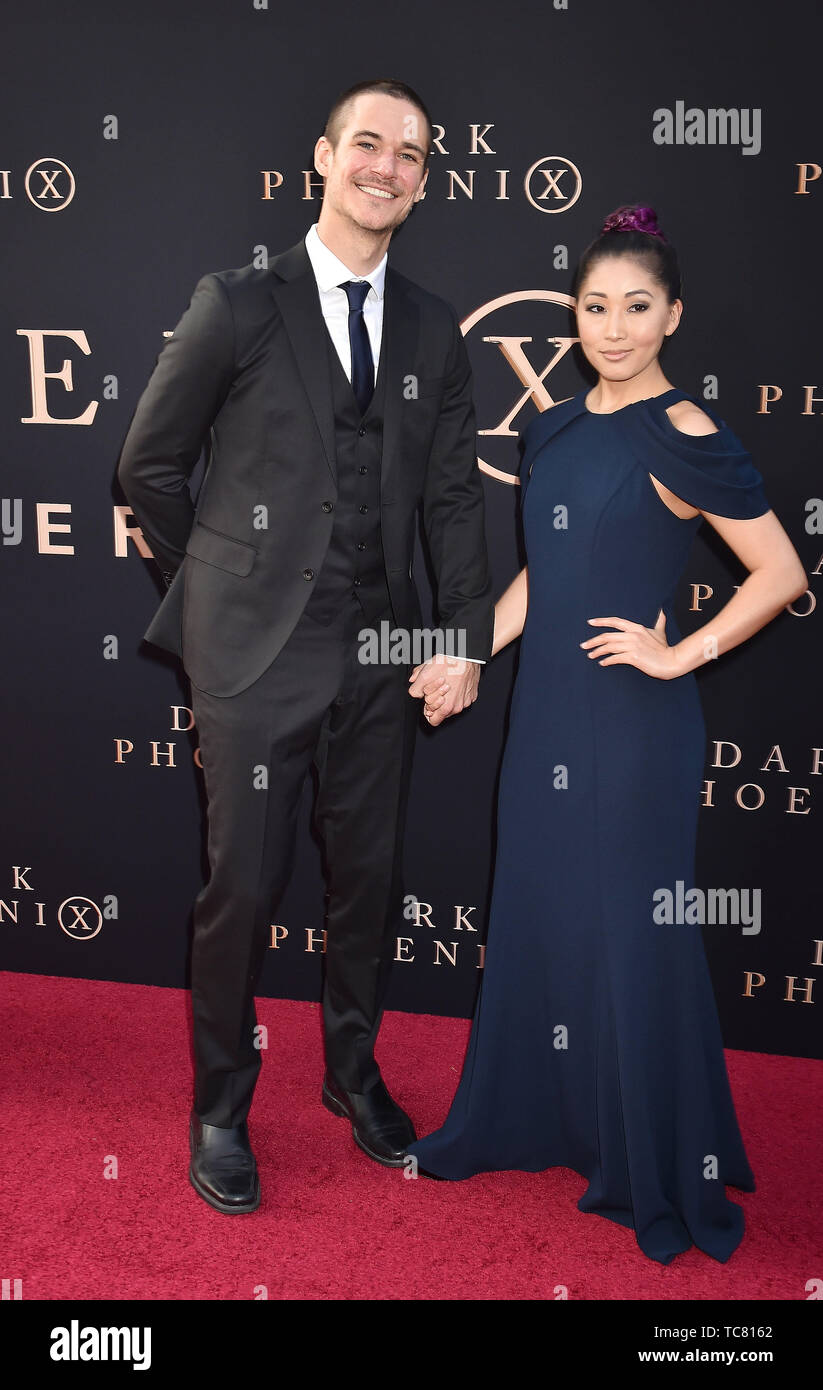 HOLLYWOOD, CA - JUNE 04: Peter Kitch (L) and Mari Takahashi arrive at ...